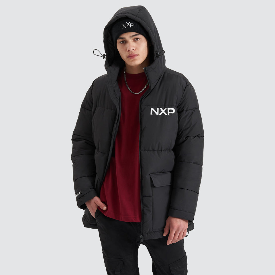NENA AND PASADENA Tectonics Long Line Puffer Jacket - Jet Black – E ...